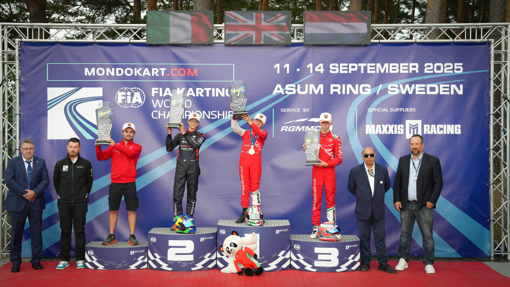 Noah Baglin crowned World FIA Junior Champion - Motorsport UK